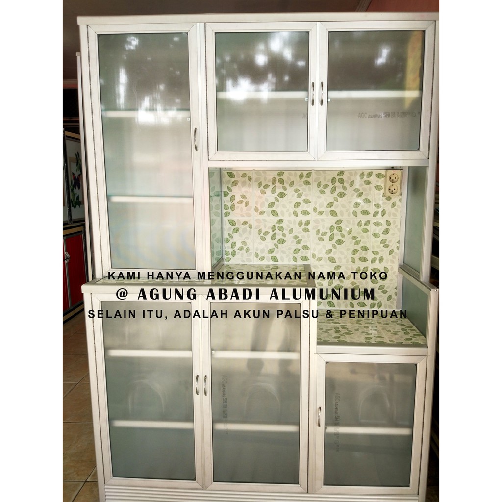Jual Lemari / Rak Piring Alumunium Model Keramik 3 Pintu Silver Kaca S ...
