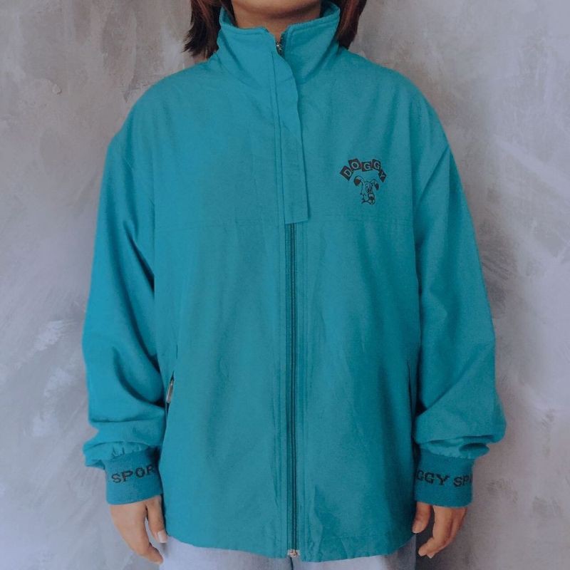 Jual Thrift Jacket Doggy Sports | Shopee Indonesia