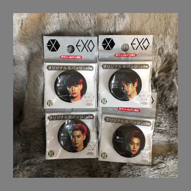Jual EXO XIUMIN & LAY EXORDIUM BUTTON PIN 7-eleven JAPAN | Shopee Indonesia