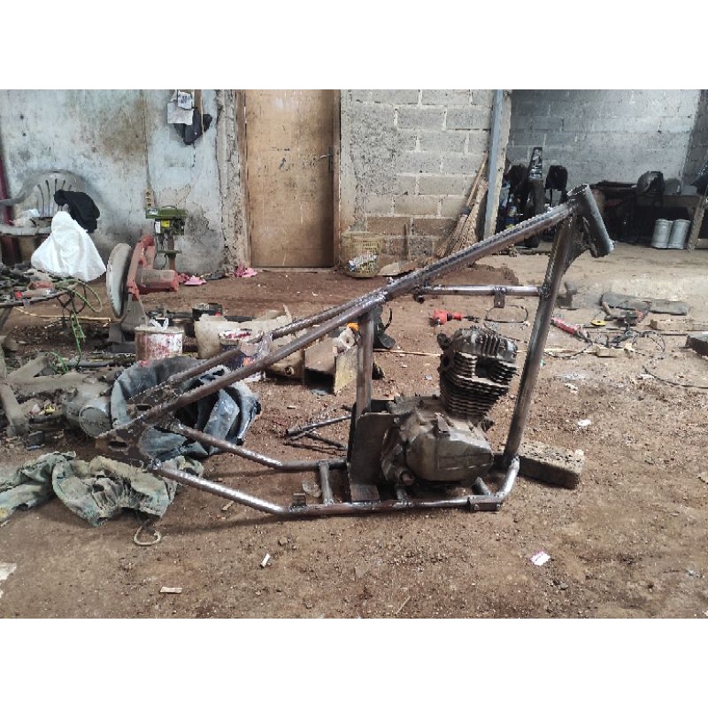 Jual frame/rangka Chopper pnp gl cb tiger megapro mesin honda berdiri. satu set sama monting ...