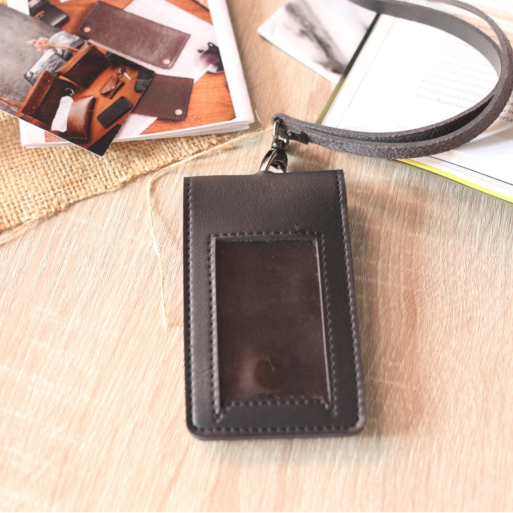 Jual ZAV - Alma ID Card Kulit Name Tag Souvenir Perusahaan | Shopee ...