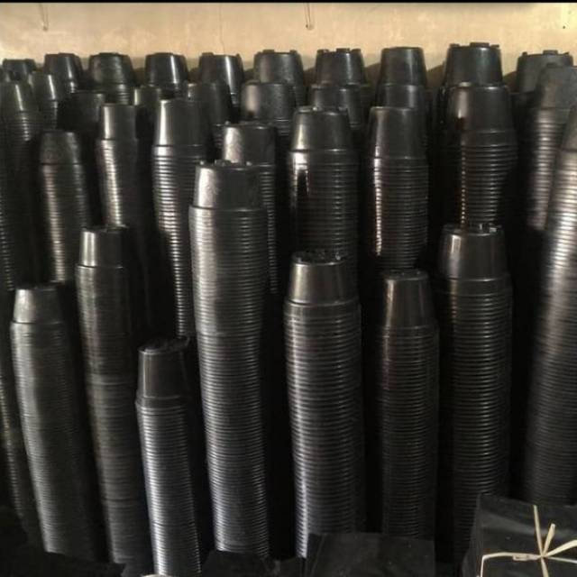 Jual Pot Bunga Plastik Hitam Polos - Pot Tanaman uk 15-17-20-25-30 ...