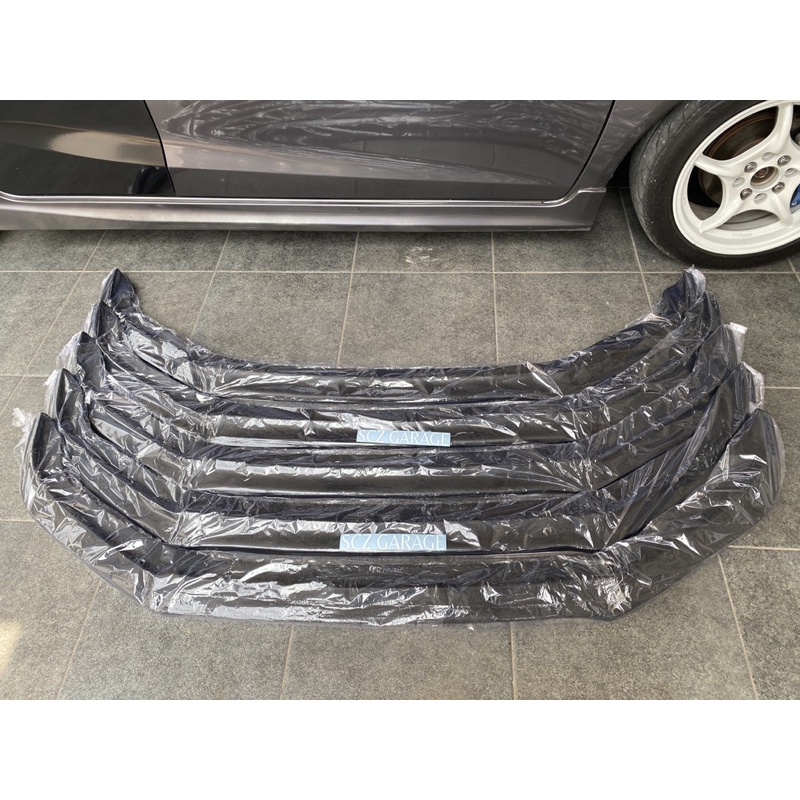 Jual body kit body kit Bumper Lips / Front Lips Mobilio E dan S bodykit ...