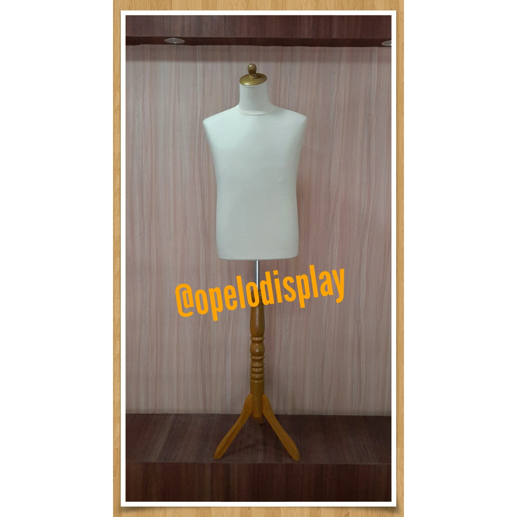 Jual Manekin Pria Kain + Kayu / Patung Display Dm Cowok Kain Dm Jas ...