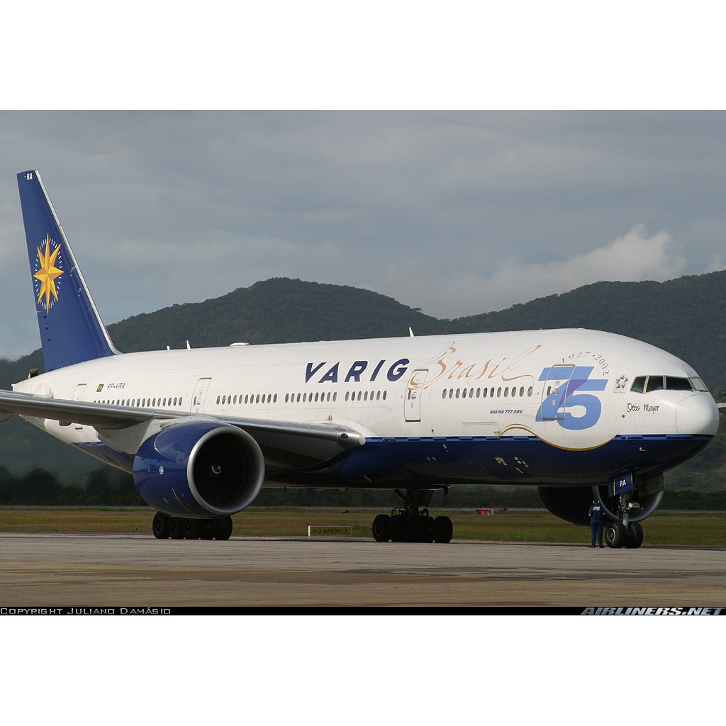 Jual DIY Papercraft Pesawat terbang Varig India Airlines Boeing 777-200 ...