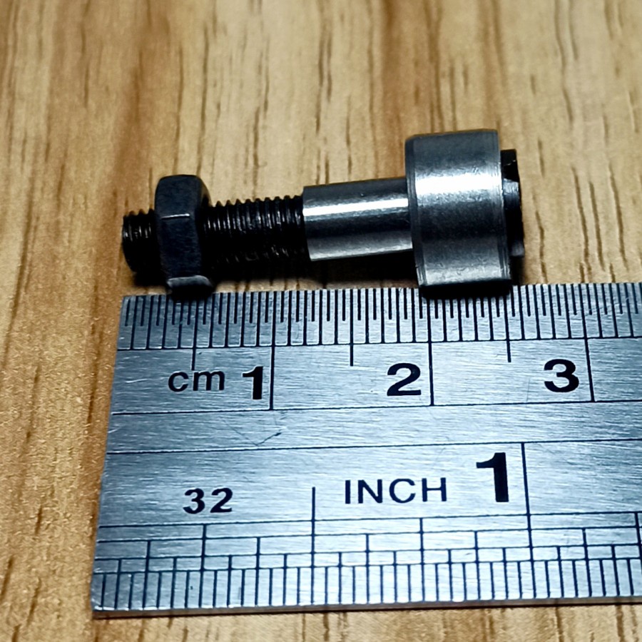 Jual 243041 Roller Stud Screw / Baut Stud Mesin Jahit Karung NP-7A ...