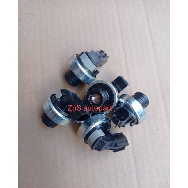 Jual switch sensor vacum booster rem innova reborn original | Shopee ...