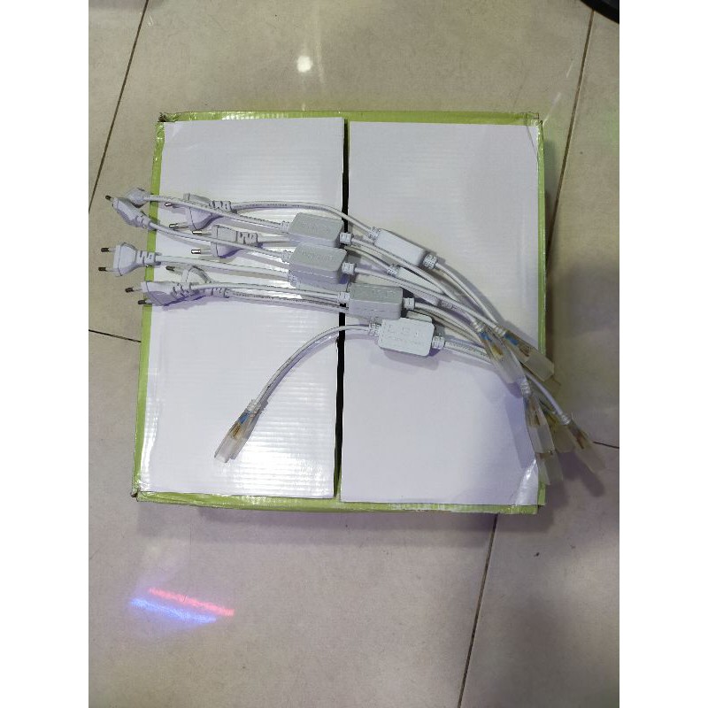 Jual socket LED strip 220v/adaptor LED strip lampu plafon | Shopee ...