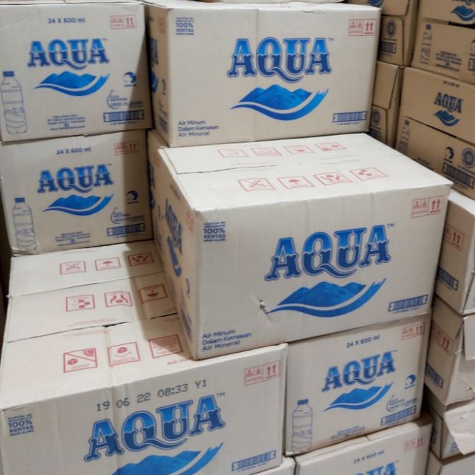 Jual Aqua botol 600ml 24pcs air mineral botol 600 ml 24 pcs 1 dus ...