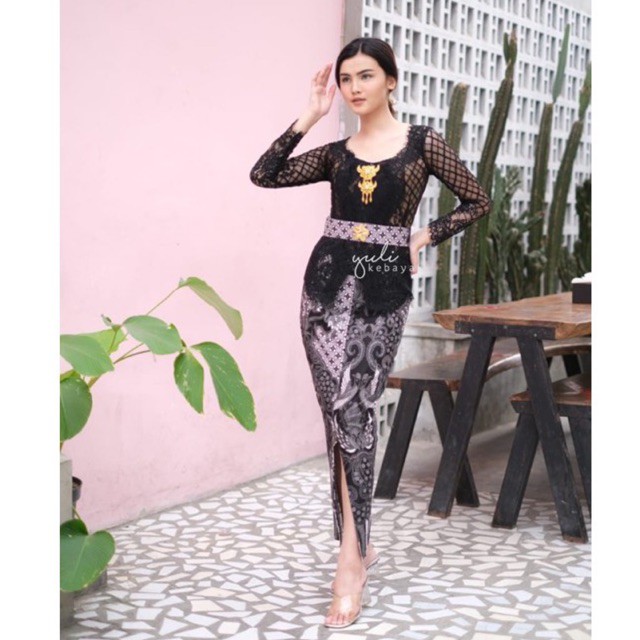Jual Kebaya Bali Hitam Murah Kutubaru Tepi Semi Italy Wisuda Kondangan ...