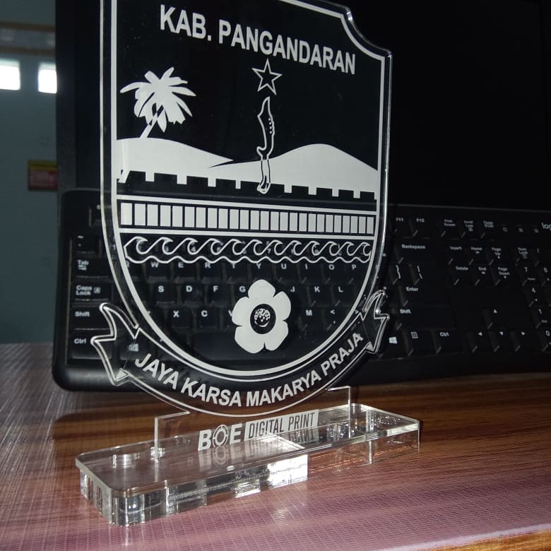 Jual PLAKAT / PIAGAM PENGHARGAAN / PLAKAT CUSTOM / PLAKAT AKRILIK ... Jual PLAKAT / PIAGAM PENGHARGAAN / PLAKAT CUSTOM / PLAKAT AKRILIK ...