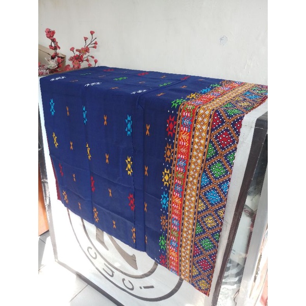 Jual sarung katun motif ulos sadum bongit | Shopee Indonesia