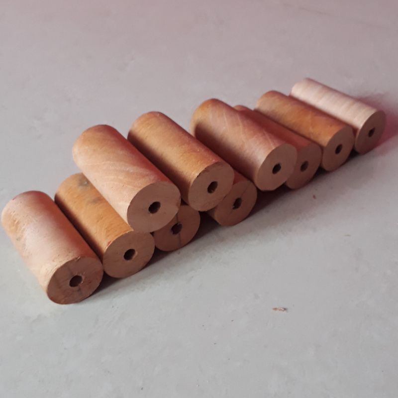 Jual (10 pcs) Roda Kayu Bubut Diameter 2.5cm tinggi 5cm dengan lobang ...