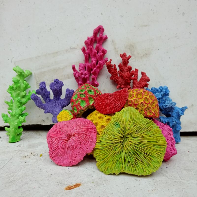 Jual BATU KARANG RANGKAI HIASAN AQUARIUM/ BAHAN RANGKAI/ ORNAMEN BATU KARANG LAUT ASLI/ RUMAH ...