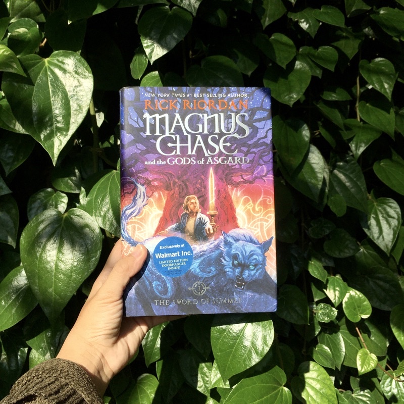 Jual Magnus Chase The Sword of Summer by Rick Riordan Hard Cover ...