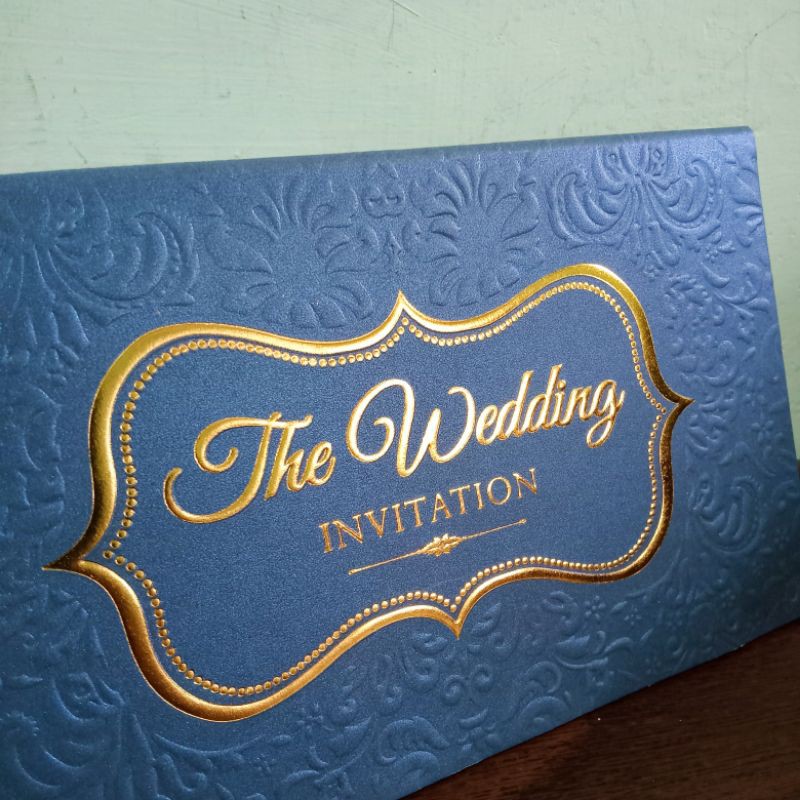 Jual Undangan Pernikahan Embose Hotprint Biru Dongker | Shopee Indonesia