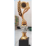 Jual Piala Kaca Emas Tinggi 40 cm | Shopee Indonesia