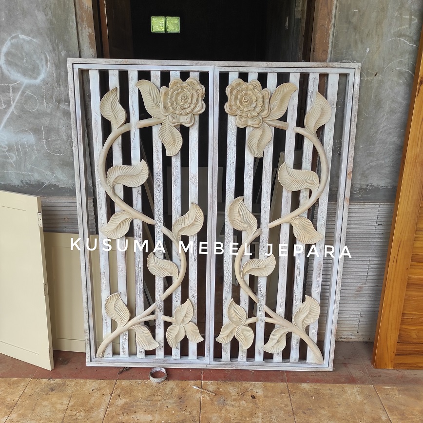 Jual Partisi Sketsel Dinding Jendela Ukir Bunga Kayu jati - Panjang ...