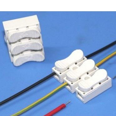 Jual Terminal Socket Sambungan Kabel Listrik - Quick Connect 3 Wire ...