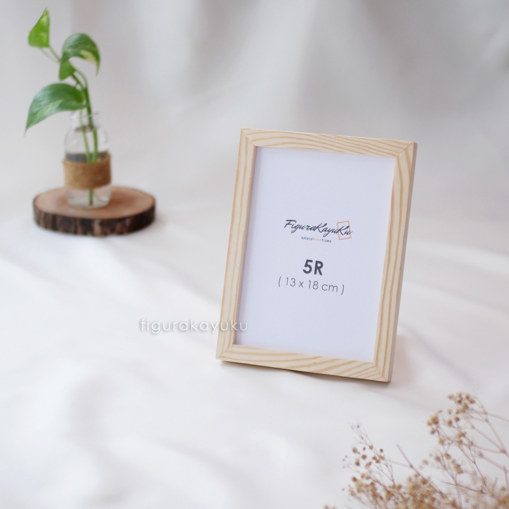 Jual Figura Kayu 5R 13 x 18 Cm Frame Foto Pigura Kayu Jati Belanda | Shopee Indonesia