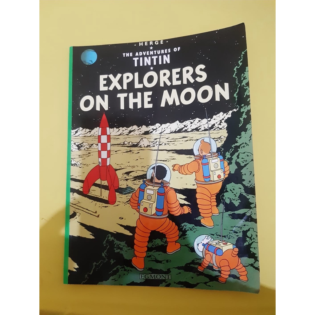 Jual Buku Komik The Adventures of Tintin Explorers on The Moon oleh ...