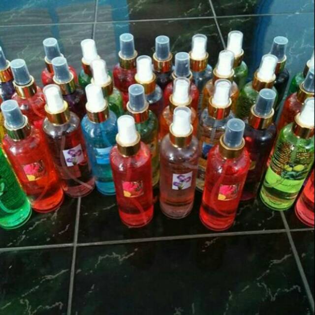 Jual Champagne Body Splash 260ml | Shopee Indonesia