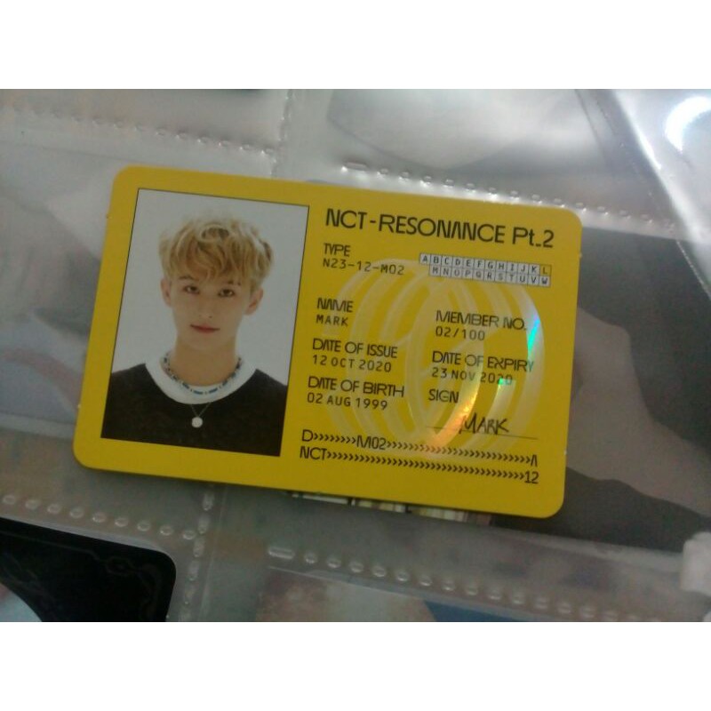 Jual ID Card Mark NCT 2020 Departure Version | Shopee Indonesia