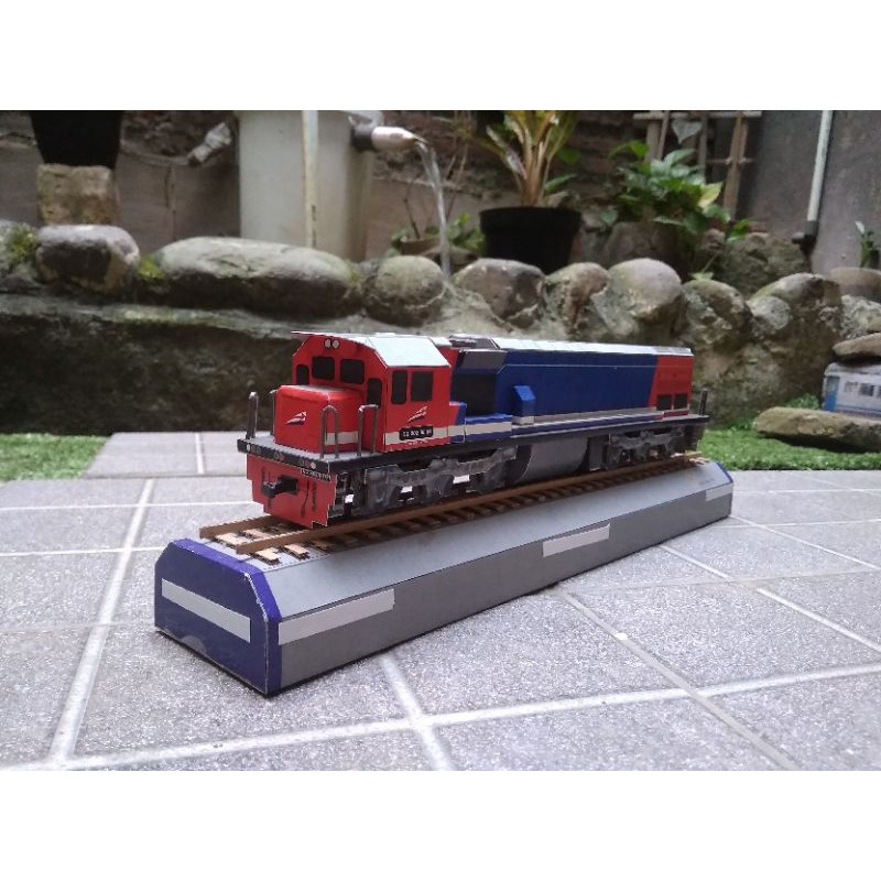 Jual papercraft miniatur lokomotif cc202 sumatera | Shopee Indonesia