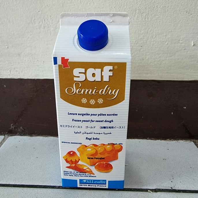 Jual SAF Semi Dry Ragi khusus Adonan Beku / Frozen Yeast 400gr | Shopee ...
