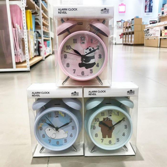 Jual MINISO We Bare Bears Alarm Clock / jam alarm miniso / jam beker ...