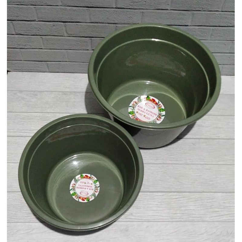 Jual BAK DAN BASKOM 2 PCS SERBAGUNA BAK AIR BASKOM PLASTIK | Shopee ...