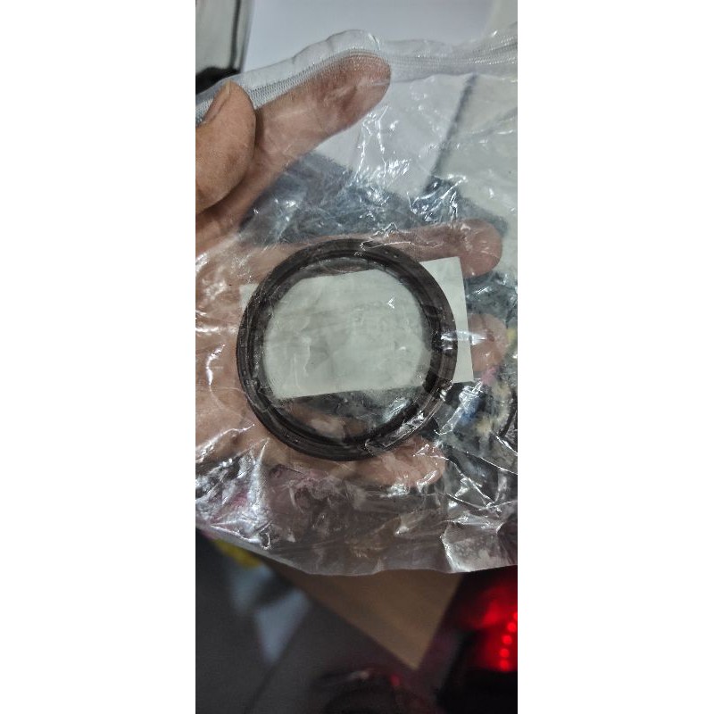 Jual NISSAN NAVARA NISAN NAVARA SEAL OIL CRANK FR D2 13510-EB71A NISSAN ...