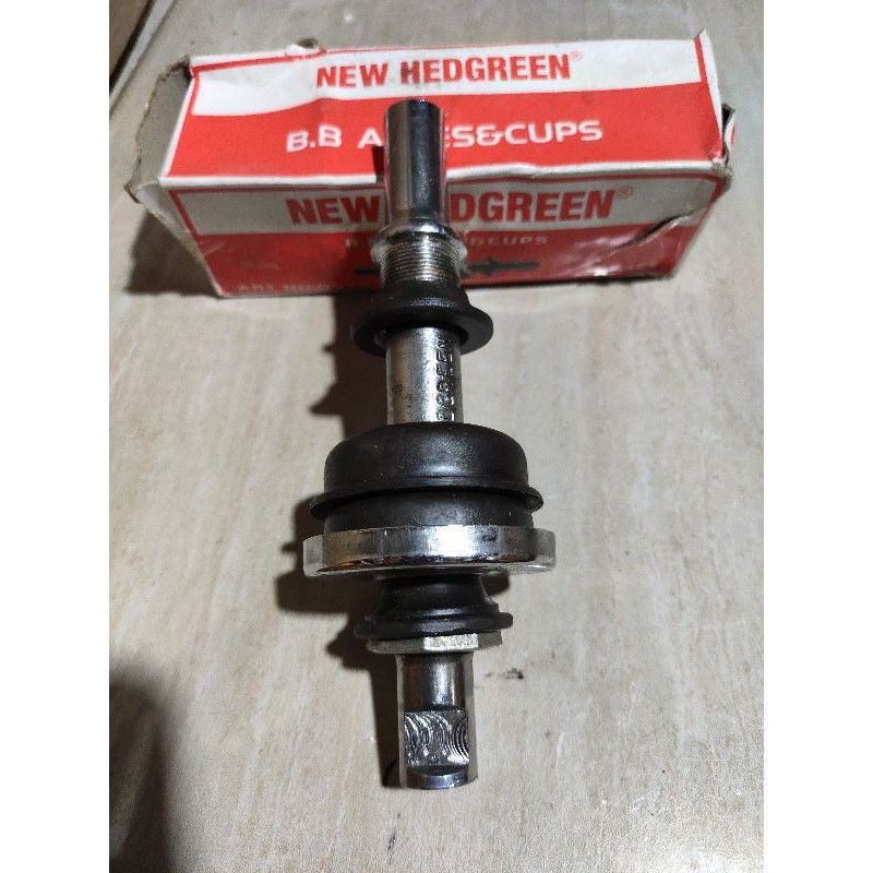 Jual BB Axle dan cup new hedgreen AS Keroncong gir tengah sepeda onthel ...