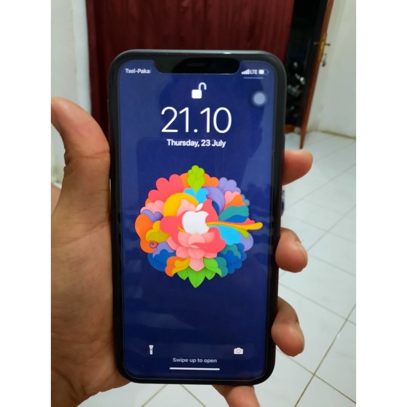 Jual iPhone 11 64gb Black ex iBox (Tangan Pertama) | Shopee Indonesia