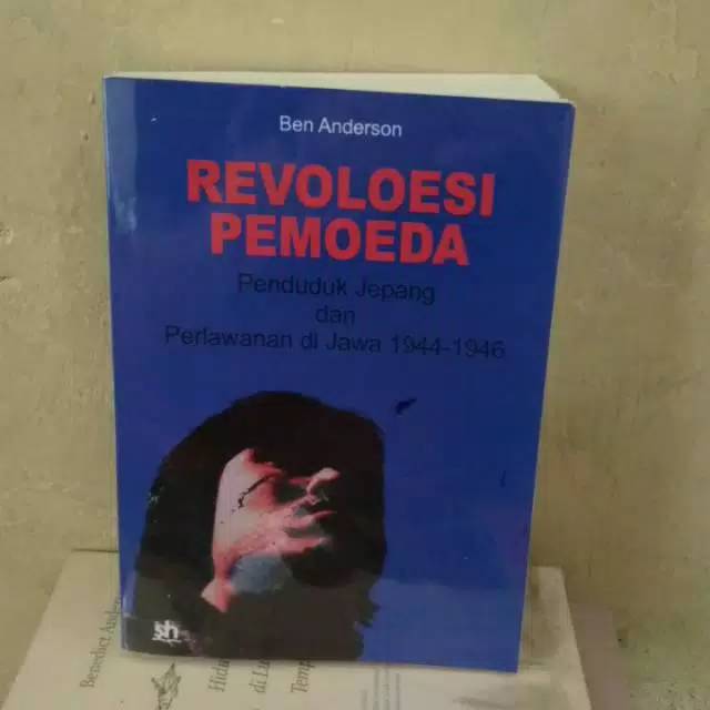 Jual Revoloesi Pemoeda | Shopee Indonesia