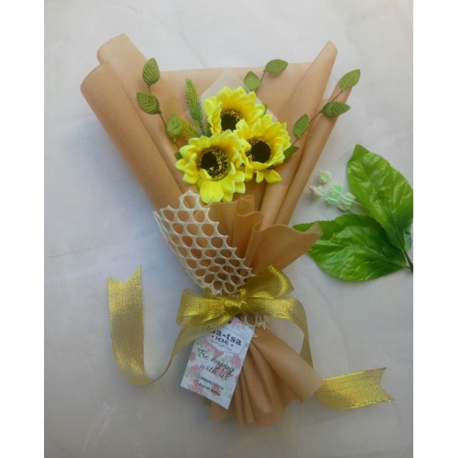 Jual Bucket Bunga Matahari / Bucket Bunga Plastik Murah / Bucket Bunga ...