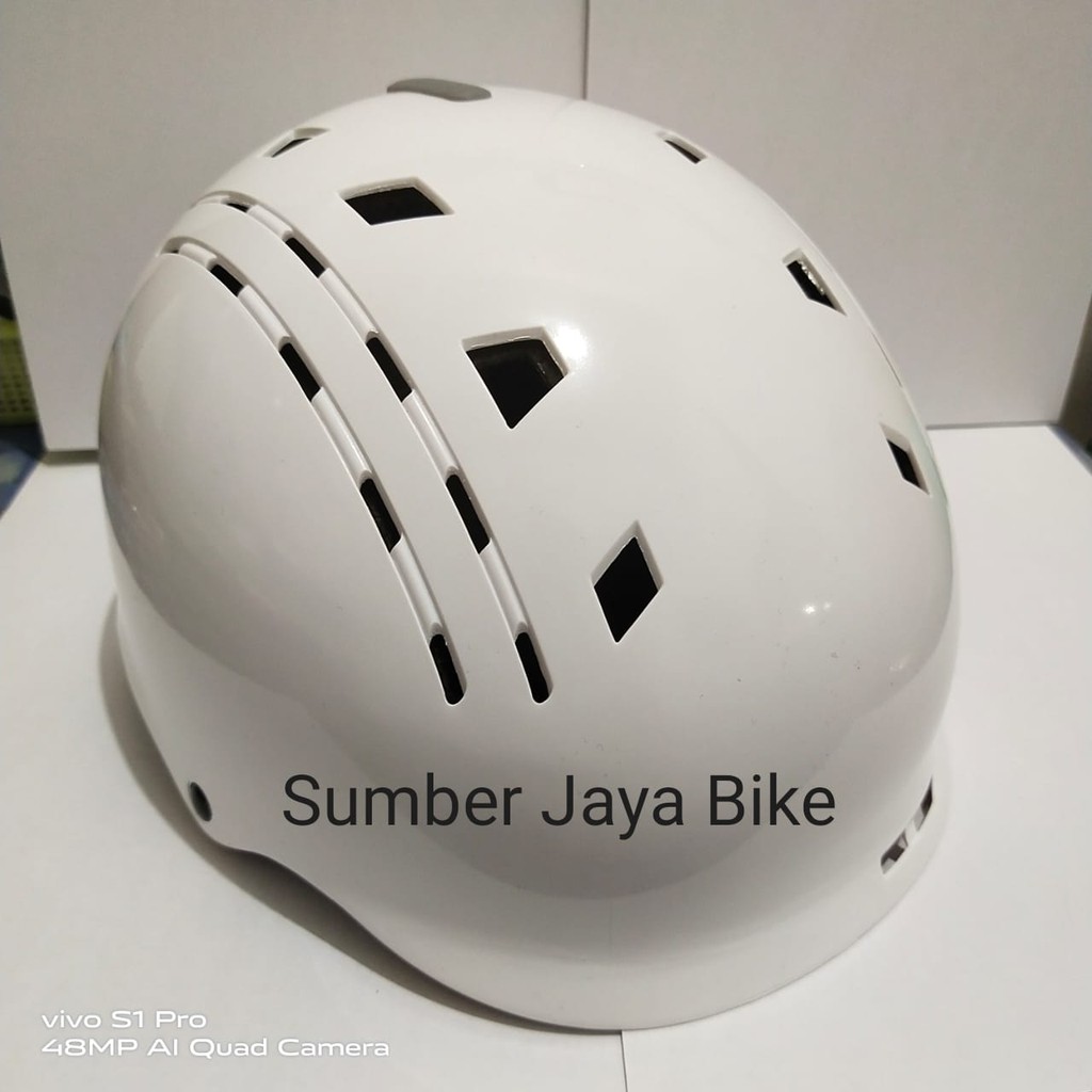 Jual Helm Sepeda Batok Merk SYTE Mix color | Shopee Indonesia
