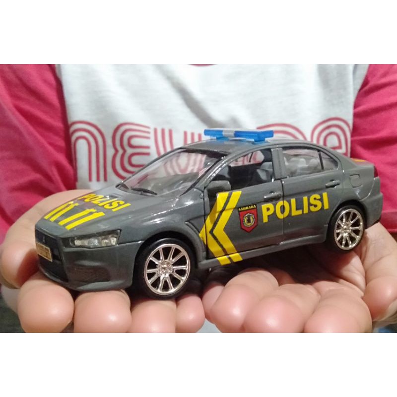 Jual DIECAST SKALA 1/32 KINSMART MITSUBISHI LANCER EVOLUTION X POLISI ...