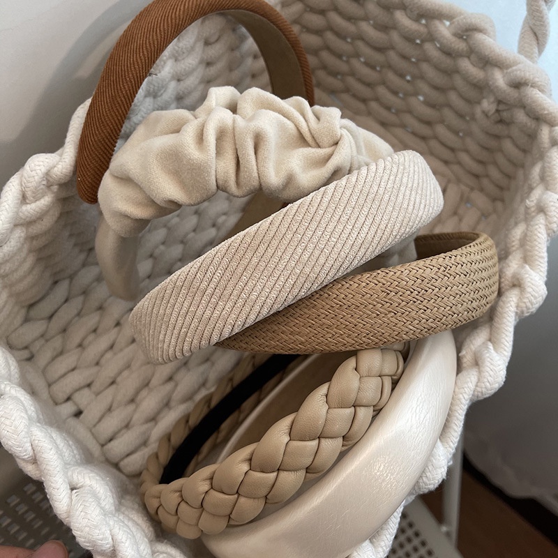 Jual Bando Fluffy & Lebar Milk Tea Coffee Color/ Headband Korea Milk ...