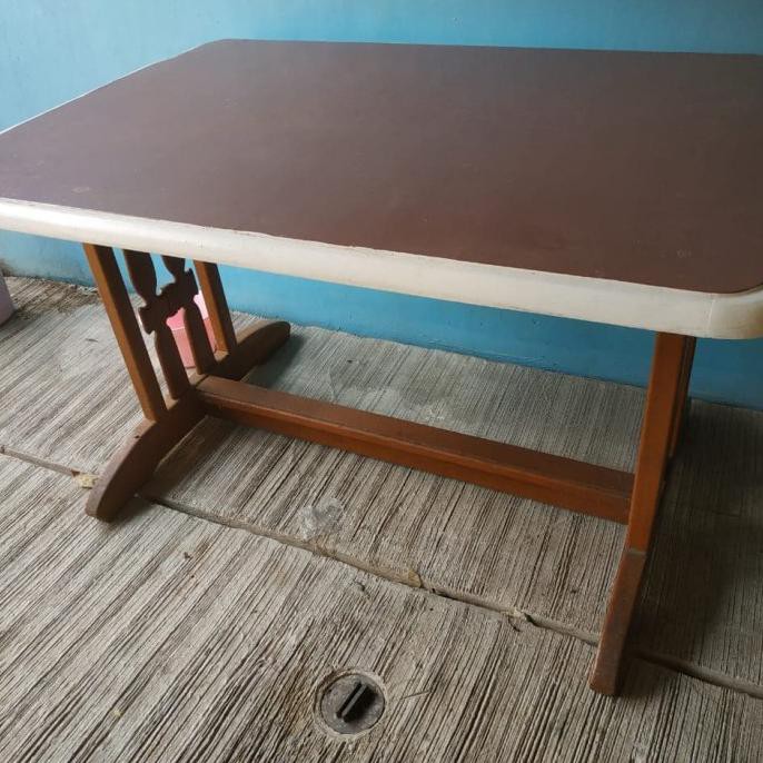 Jual Meja Makan Bekas, Kayu Jati, Kondisi Msh Kokoh Dan Bagus ...