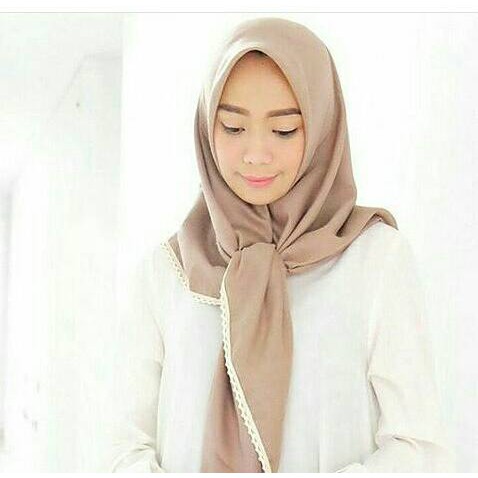 Jual El Hijab Lace Square - Kerudung Jilbab - Coklat Susu | Shopee Indonesia