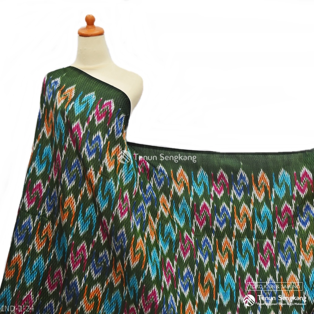 Jual Kain Tenun Dobby Ikat Sutra Bugis Makassar Hijau - Tenun Sengkang ...