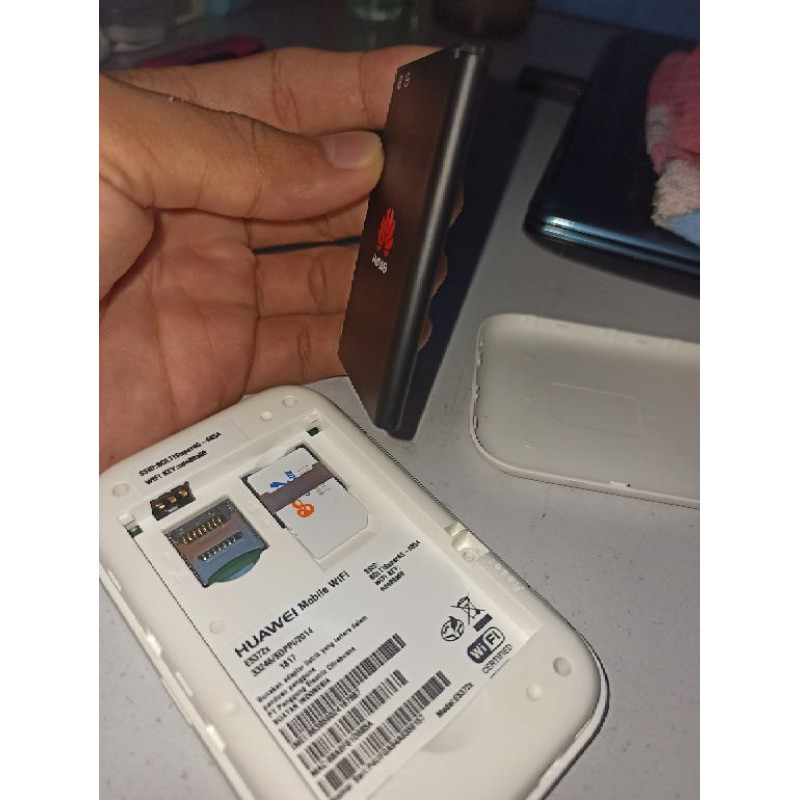 Jual bolt WiFi 4g | Shopee Indonesia