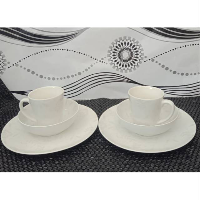 Jual Dinner Set Piring Keramik - Dinner Set Legacy Motif Bunga | Shopee ...