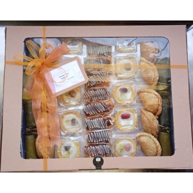 Jual kue tampah nampan jajanan pasar modern traditional tradisional ...