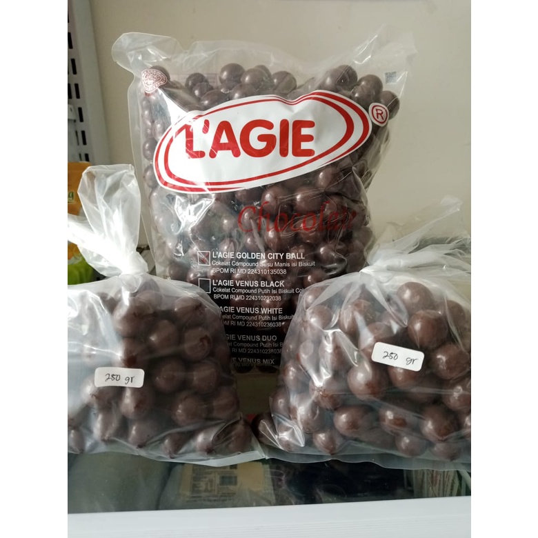 Jual COKLAT LAGIE GOLDEN CITY CHOCO BALL ISI BISKUIT 1 KG DAN KEMASAN ...