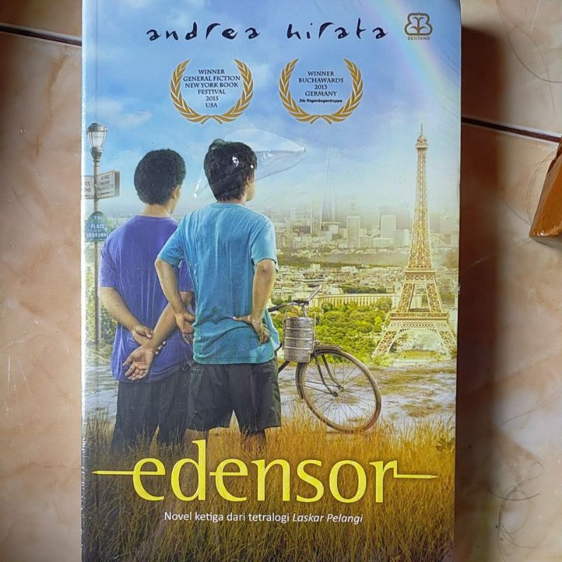 Jual NOVEL EDENSOR ANDREA HIRATA LASKAR PELANGI | Shopee Indonesia