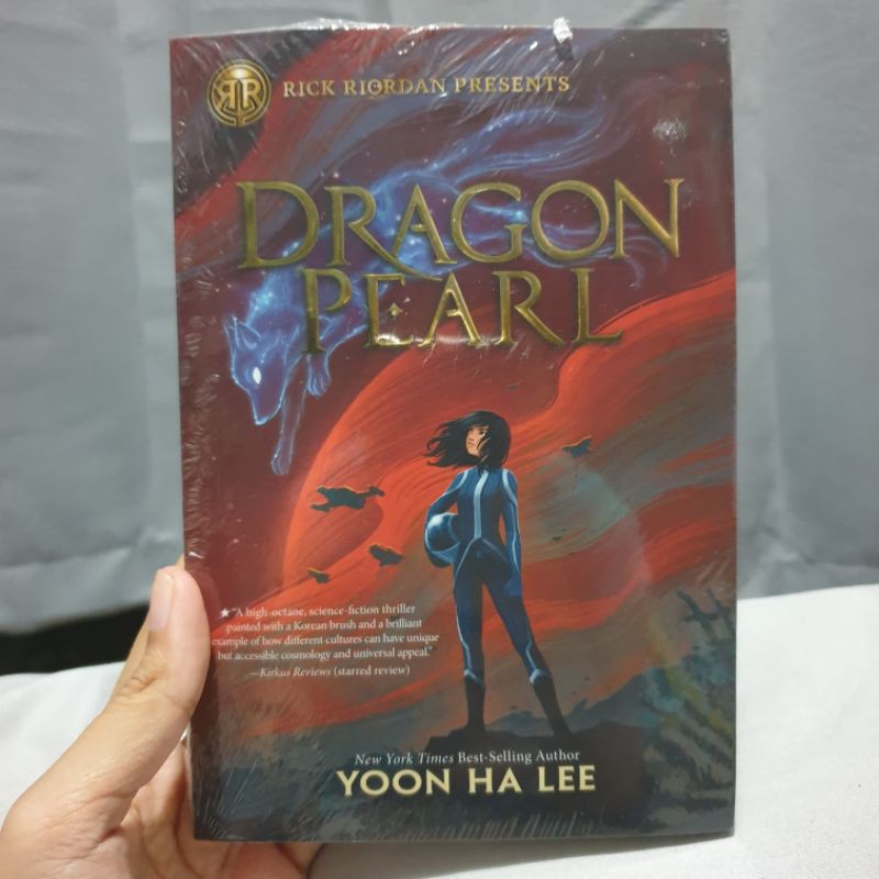 Jual Booked Dragon Pearl by Yoon Ha Lee | Shopee Indonesia