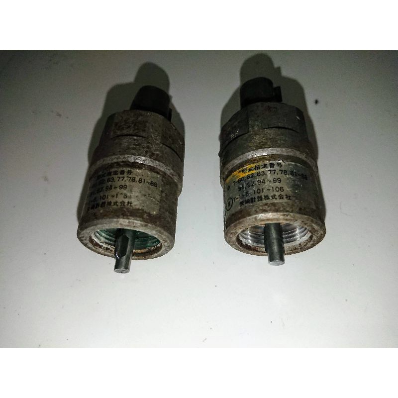 Jual Sensor Switch Selenoid Kilometer Odometer Hino Louhan FM 320ti ...