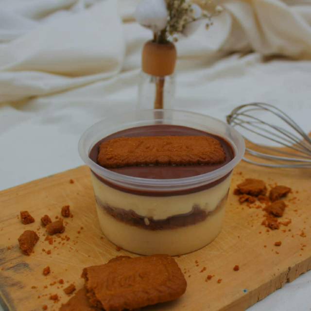 Jual Lotus Biscoff Dessert Box 300ml | Shopee Indonesia